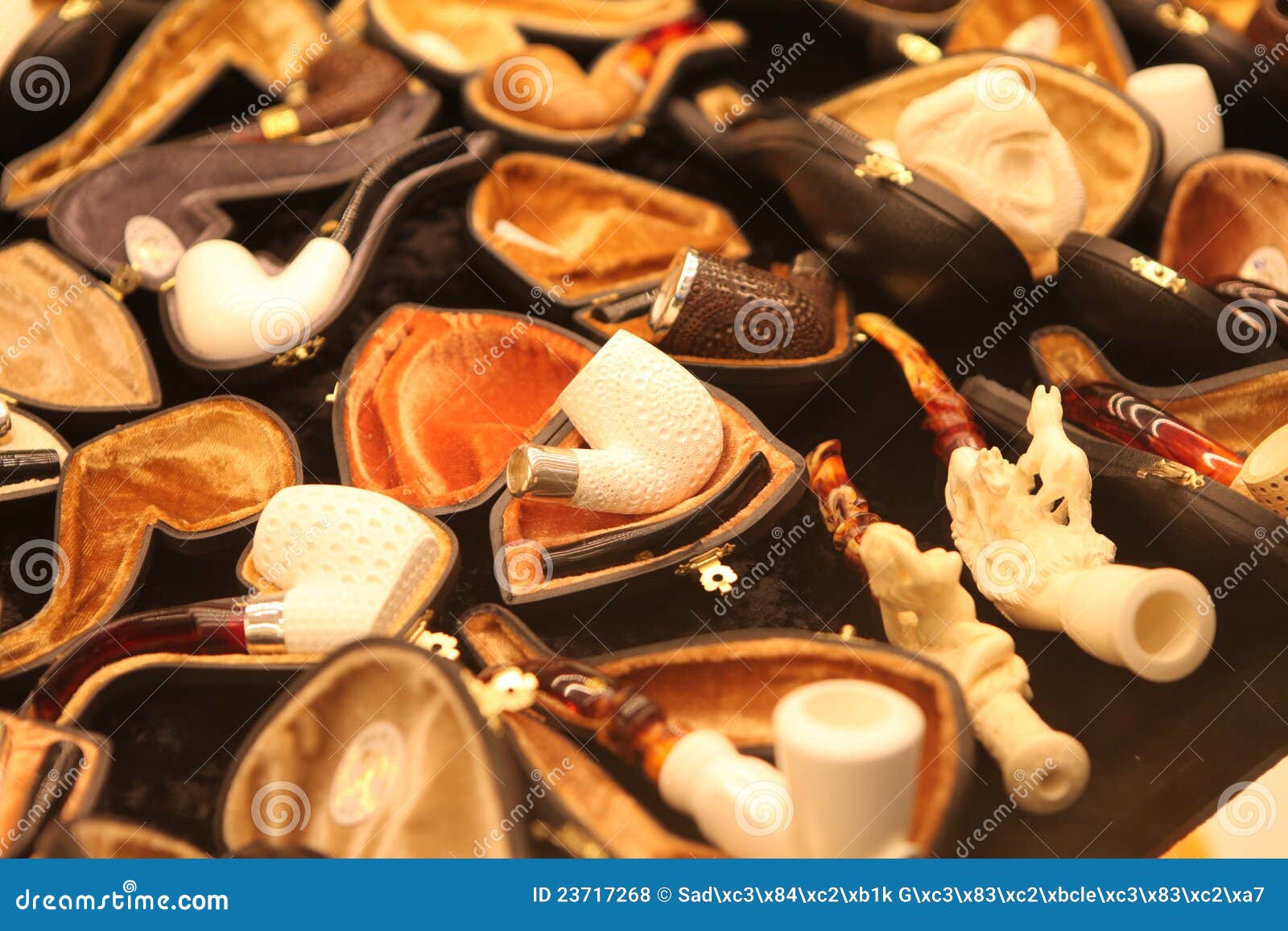 Tobacco Pipe Shop stock photo. Image of wood, drugs, beverages - 23717268