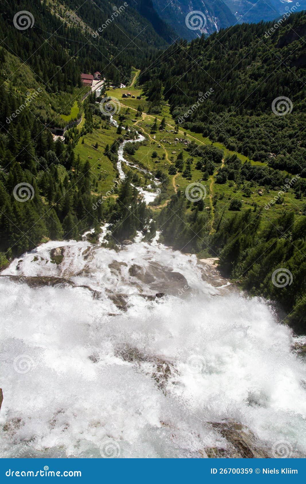 Toce Falls in Northern Italy Stock Image - Image of flow, famous: 26700359