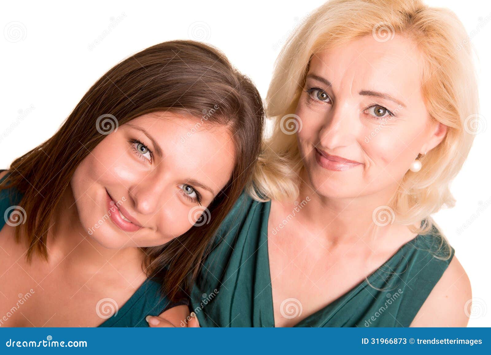 Tochter und ihre Mutter stockbild. Bild von recht, muttergesellschaft ...