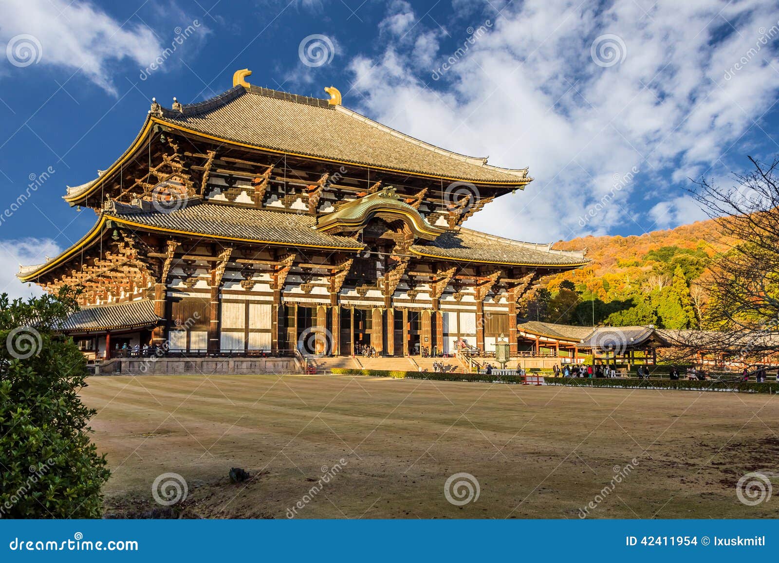 Todaiji Temple in Nara , Japan Stock Photo - Image of kyoto, buddha ...