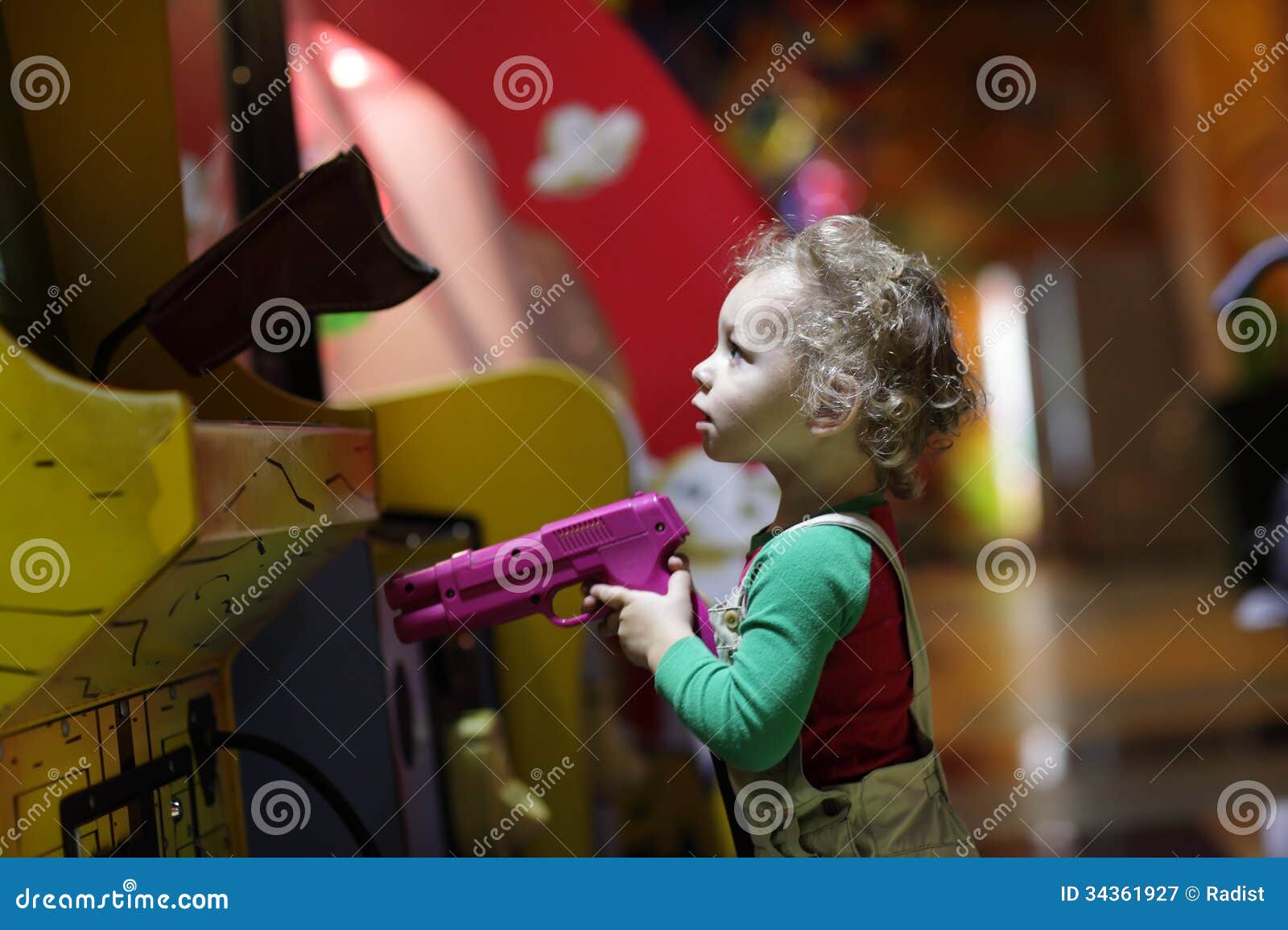 Toddler aiming a gun stock image. Image of control, caucasian - 34361927
