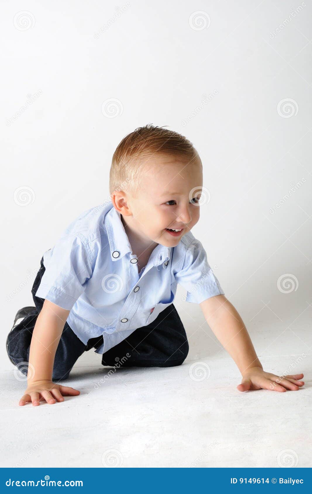 Toddler Crawling stock photo. Image of crawling, toddler - 9149614