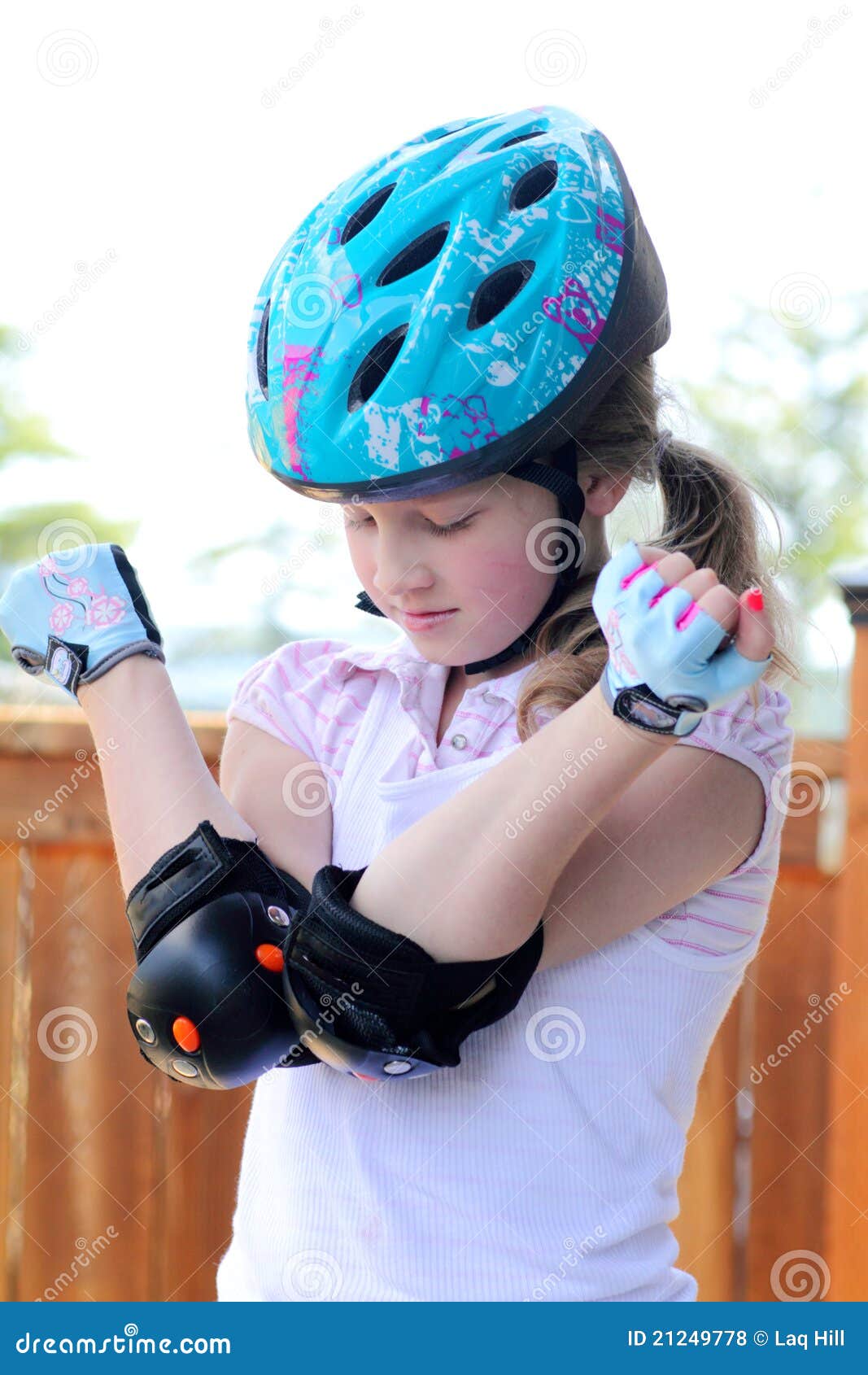 Todos listos para montar foto de archivo. Imagen de retrato - 21249778