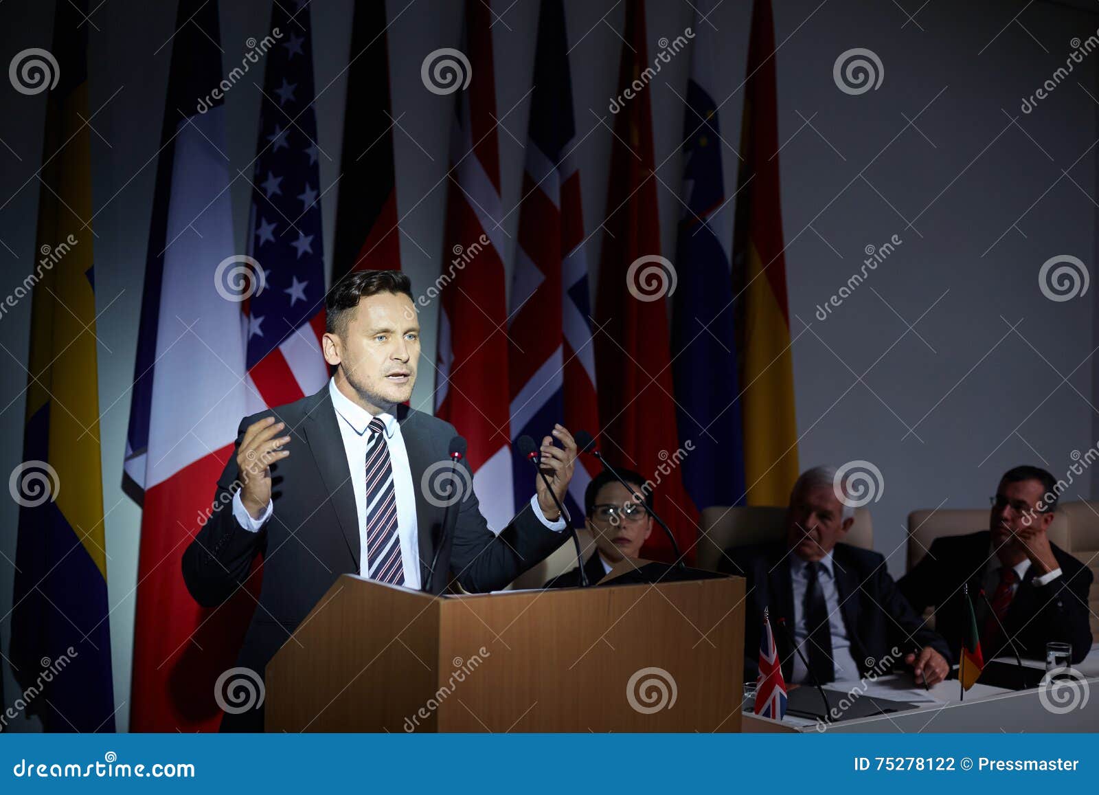 Toespraak stock foto. Image of status, politiek, politicus - 75278122