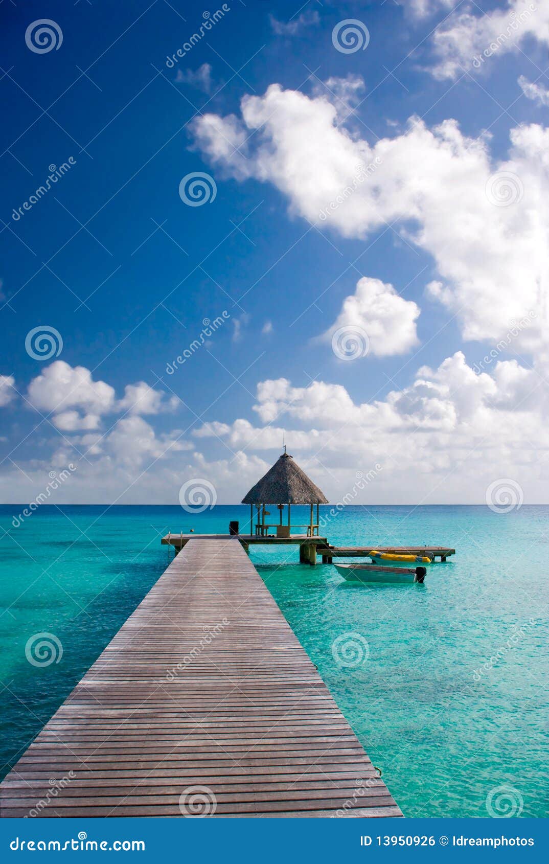 Toevlucht stock foto. Image of zand, hemel, schoonheid - 13950926