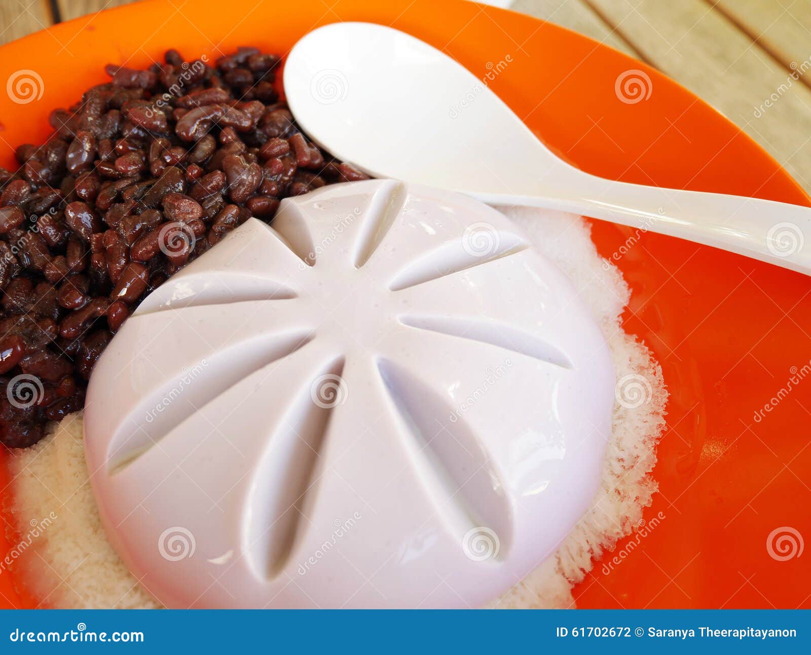 Tofu Pudding with Red Beans Stock Photo - Image of plate, bean: 61702672