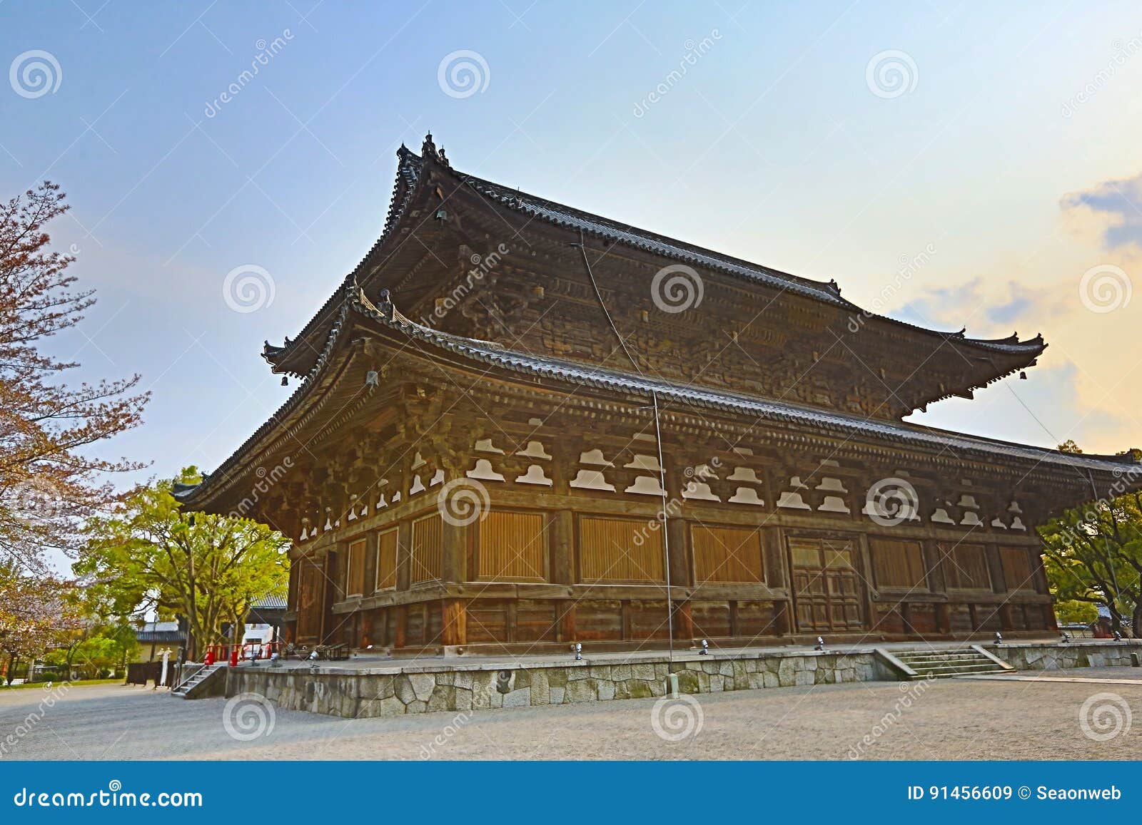 Toji-Tempel, Kyoto, Japan stockbild. Bild von bügel, kyoto - 91456609