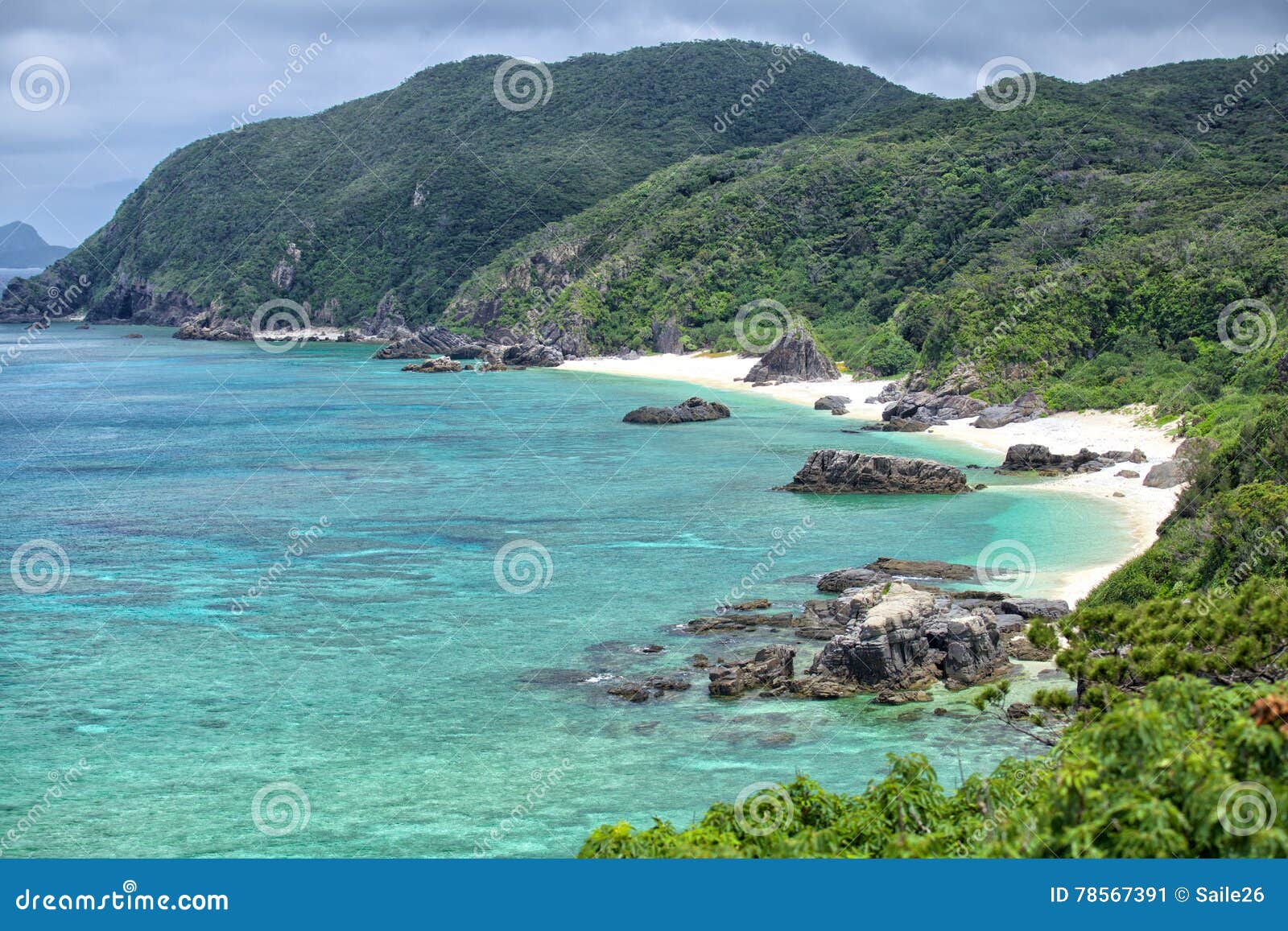 Tokashiki island stock image. Image of rocks, cliffs - 78567391