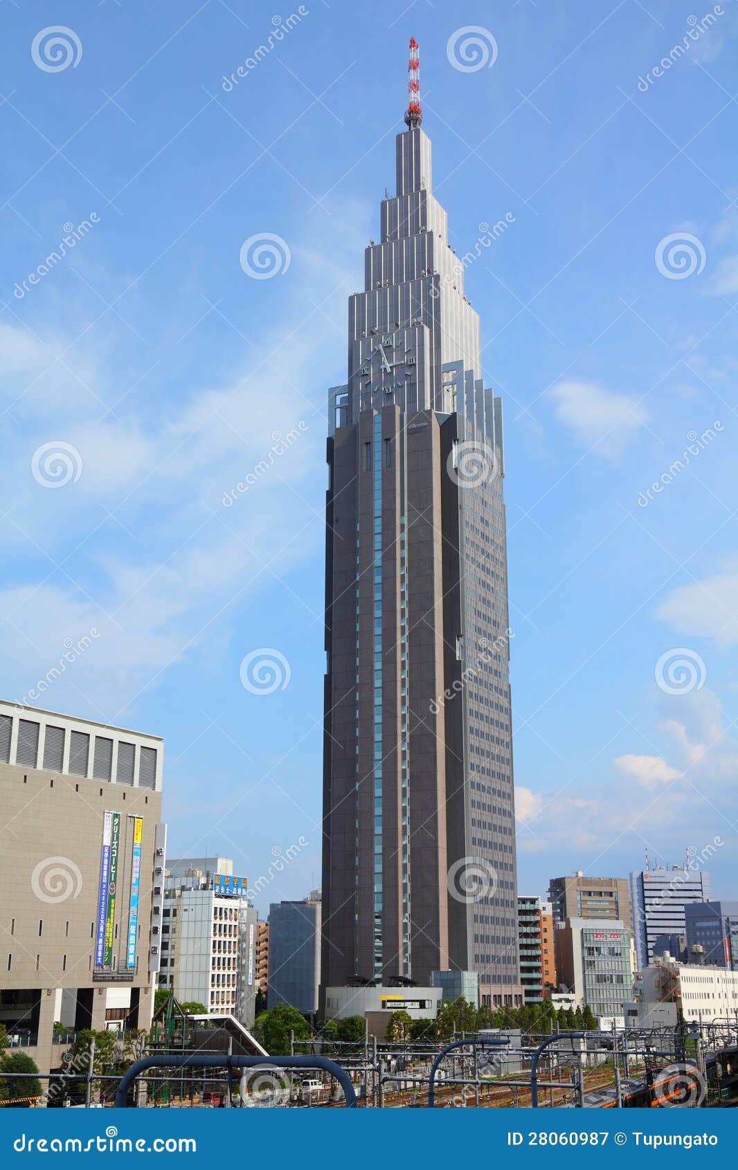 Tokyo editorial photography. Image of shinjuku, architecture - 28060987