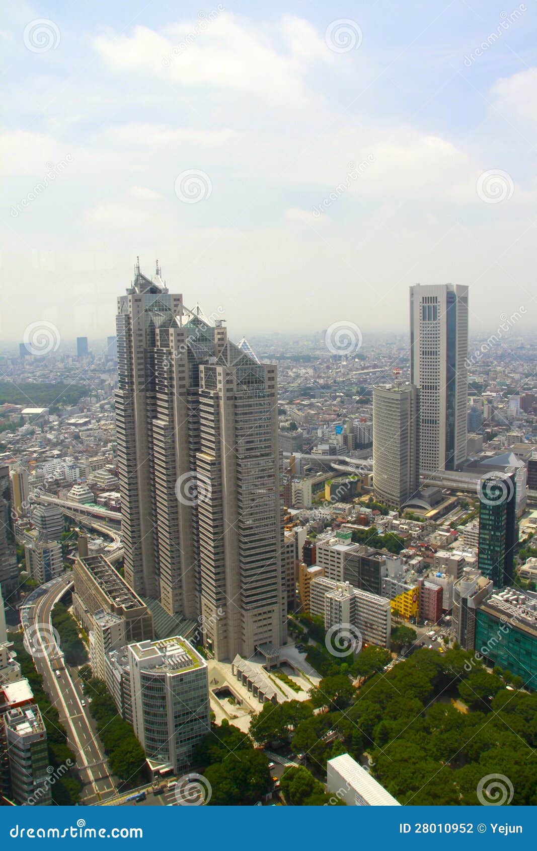 Tokyo dense city landscape editorial photography. Image of exterior ...