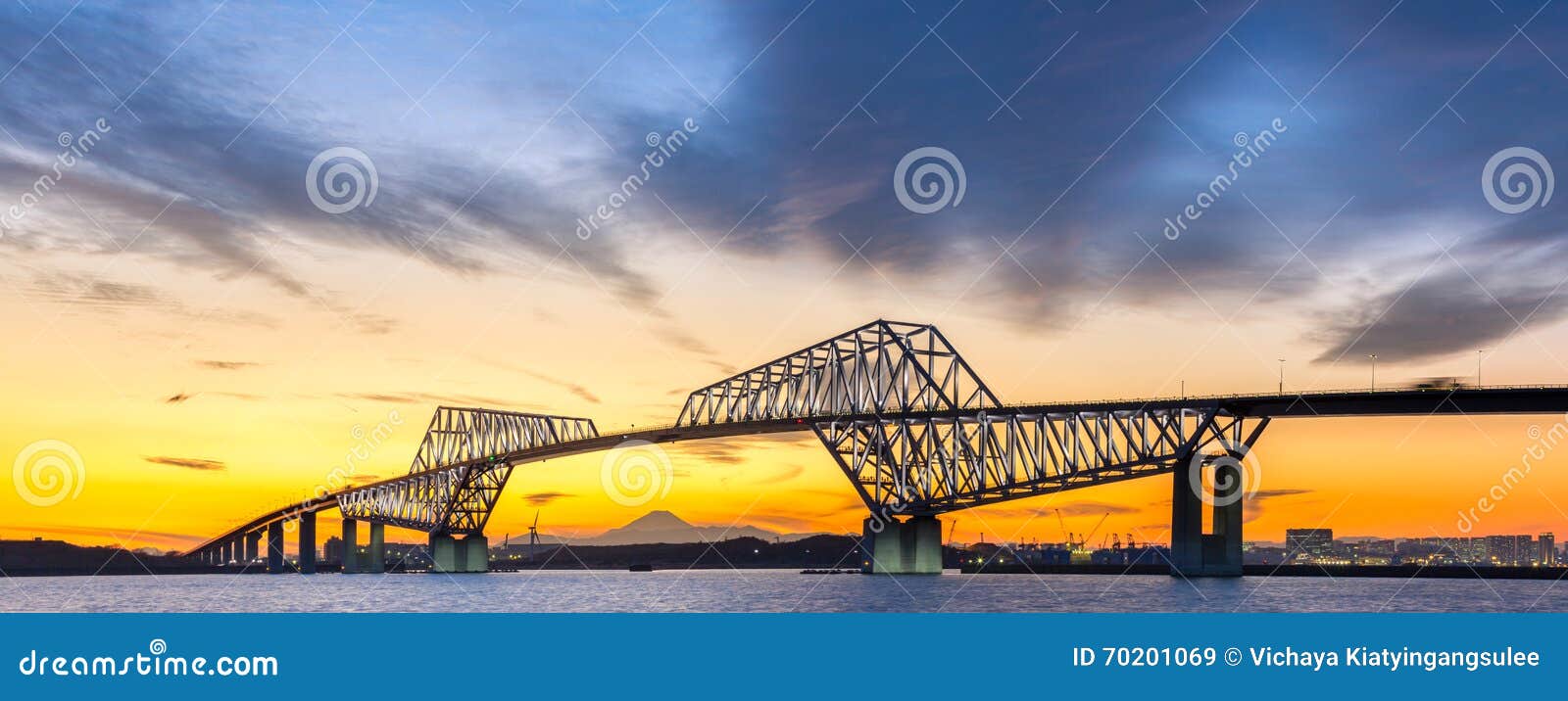 259,522 Landmark Gate Photos - Free & Royalty-Free Stock Photos from ...