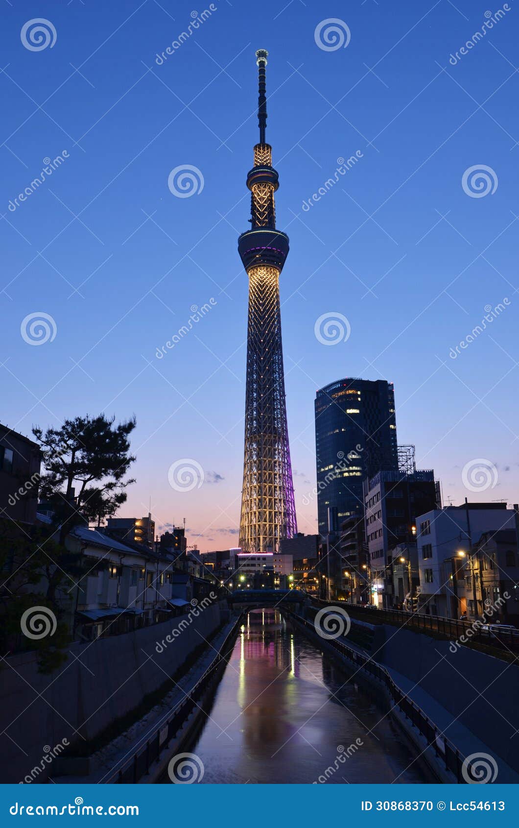 Tokyo sky tree editorial image. Image of city, tourist - 30868370