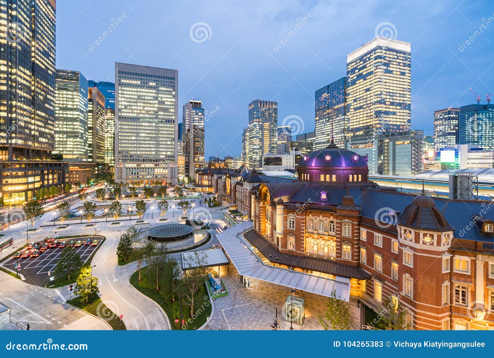 Tokyo station fotografering för bildbyråer. Bild av afton - 104265383
