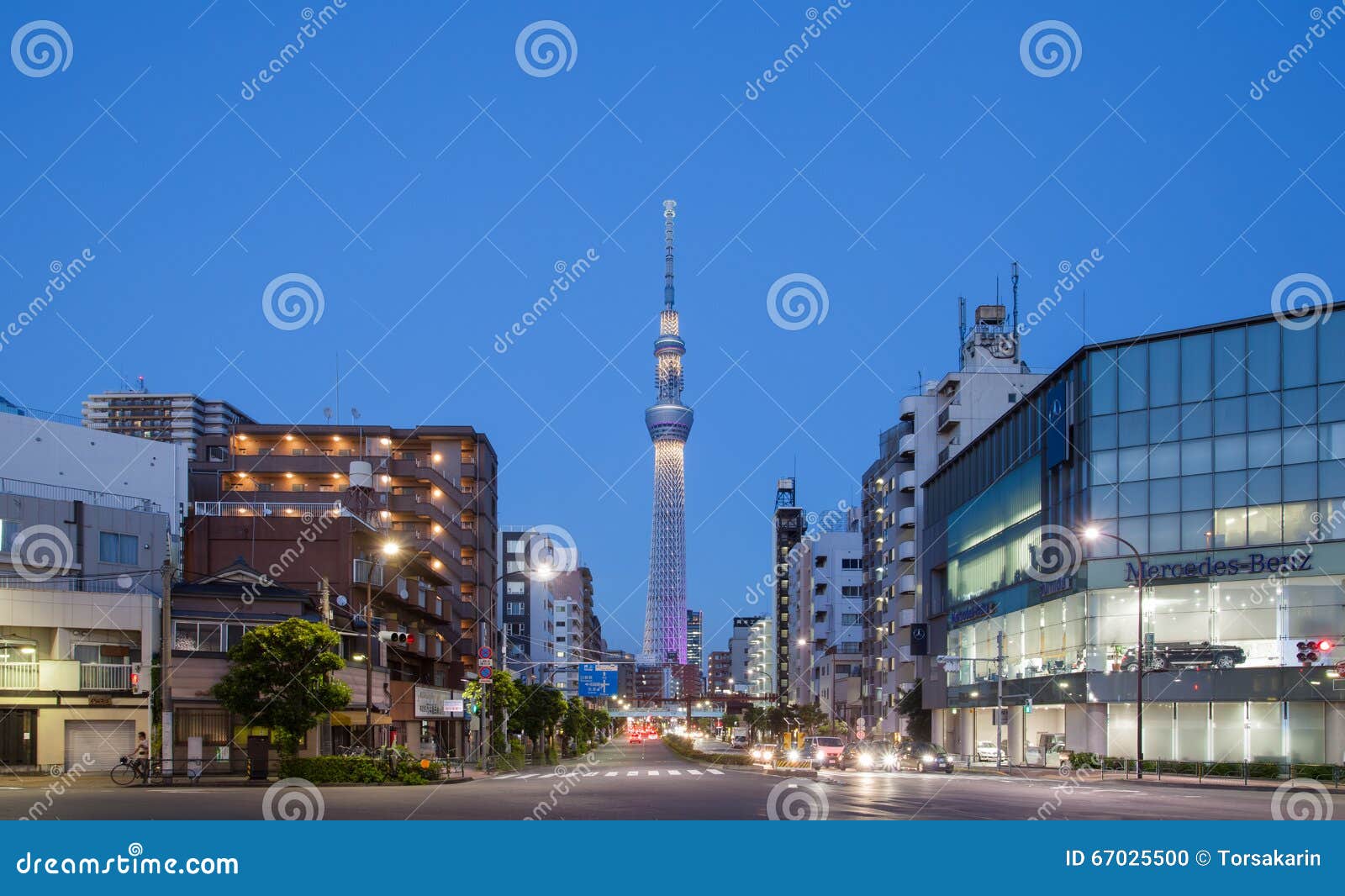 Tokyo Street View and Tokyo Sky Tree Editorial Image - Image of ...