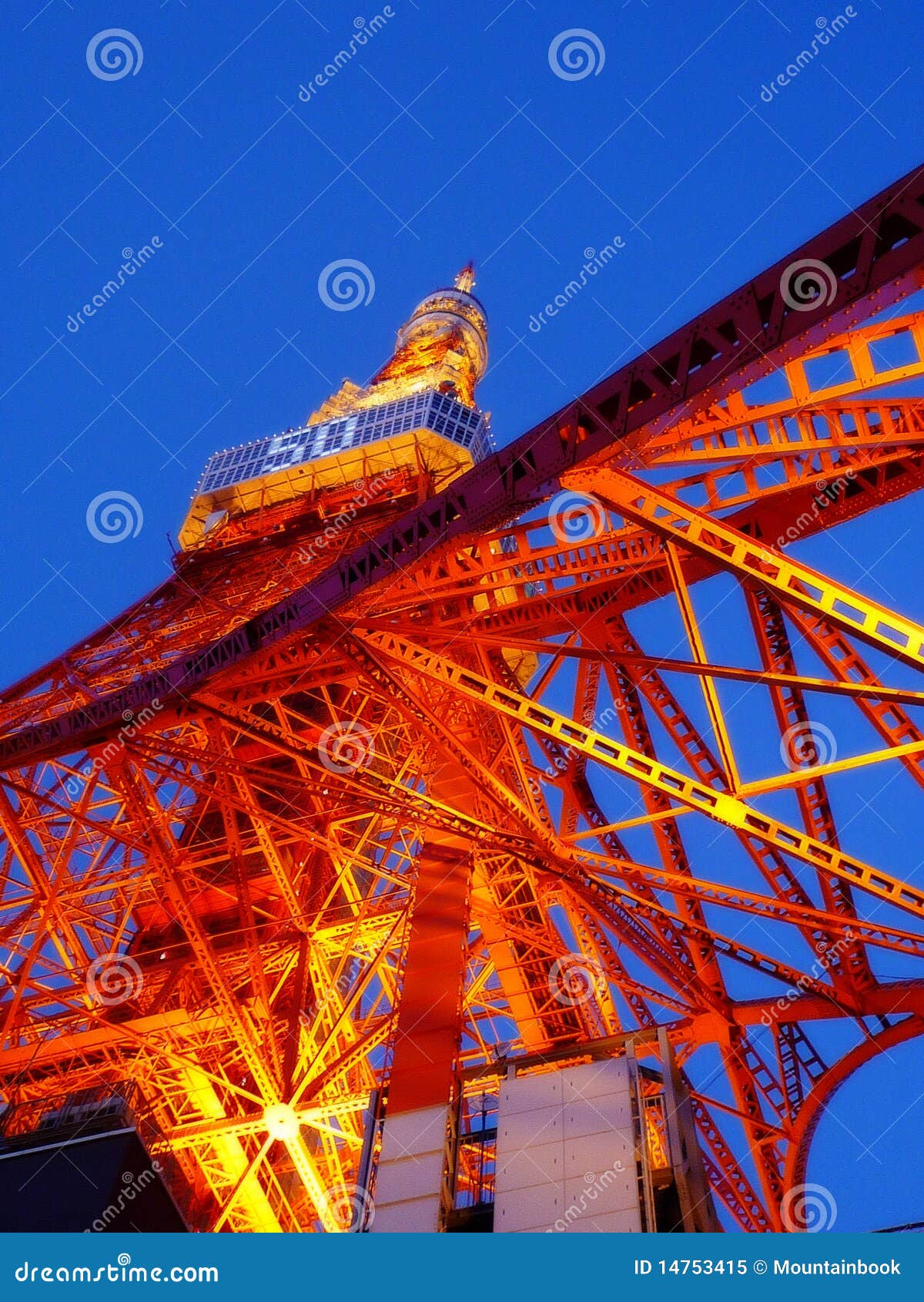 Tokyo Tower at night stock image. Image of architecture - 14753415