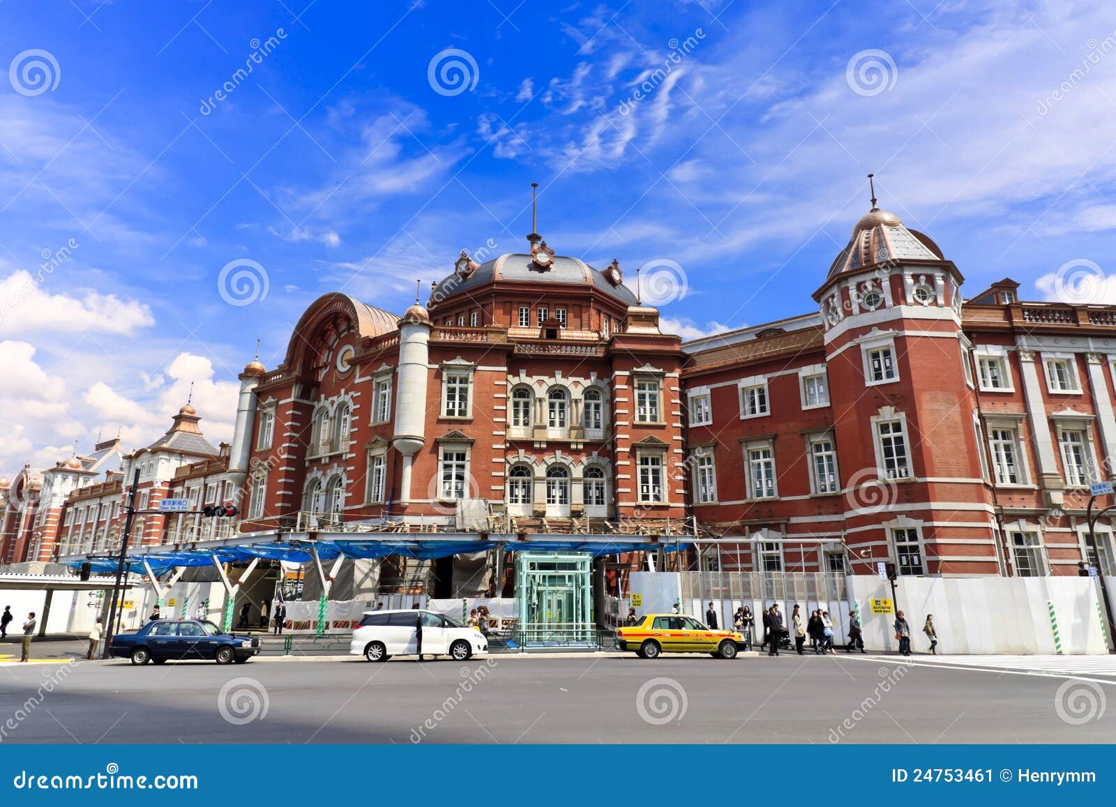 Tokyo train station editorial photo. Image of landmark - 24753461