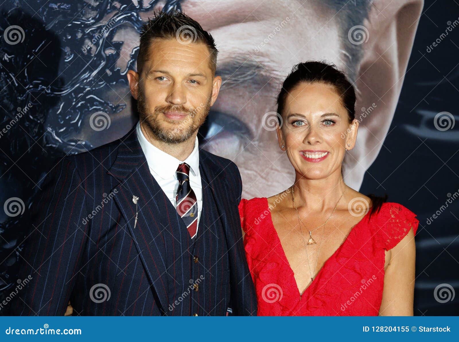 Tom Hardy y Kelly Marcel imagen editorial. Imagen de keller - 128204155