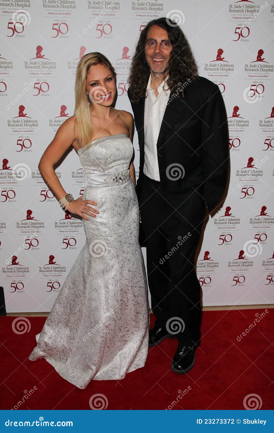 Tom Shadyac editorial photography. Image of children - 23273372