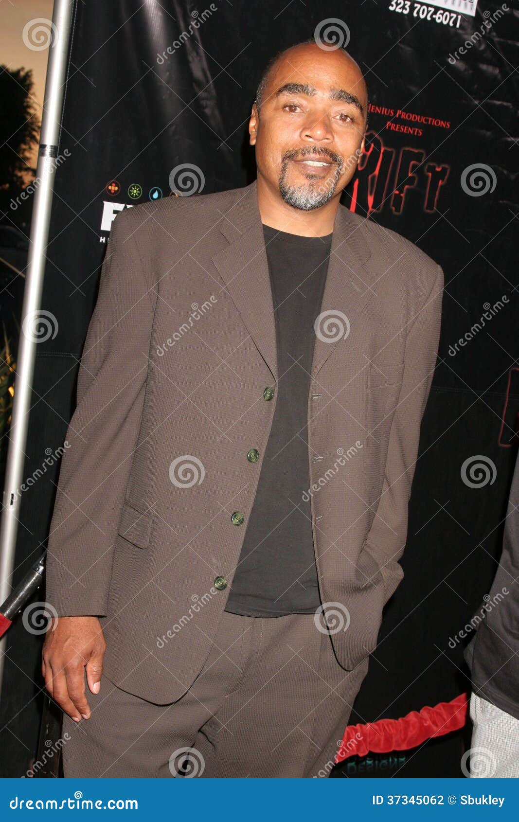 Tom Wright fotografia editoriale. Immagine di oliera - 37345062