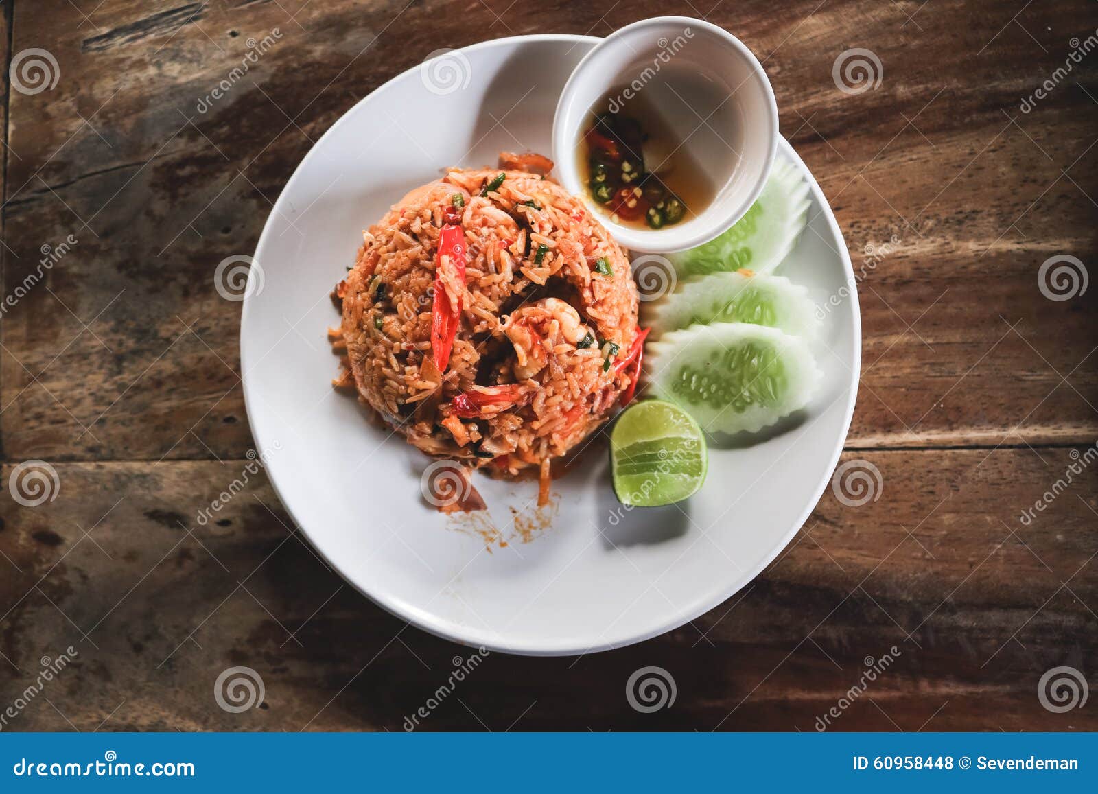 Tom Yam Fired Rice foto de archivo. Imagen de cymbopogon - 60958448