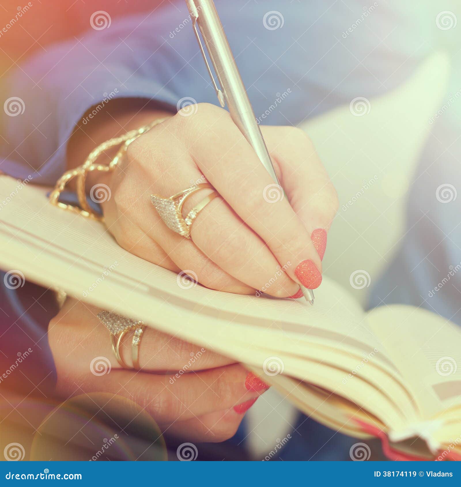 Tomando notas imagem de stock. Imagem de papel, centro - 38174119