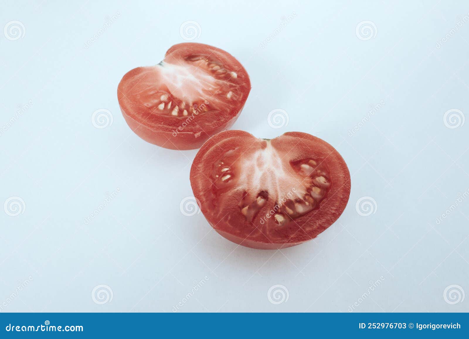 Tomate rebanado imagen de archivo. Imagen de tomates - 252976703