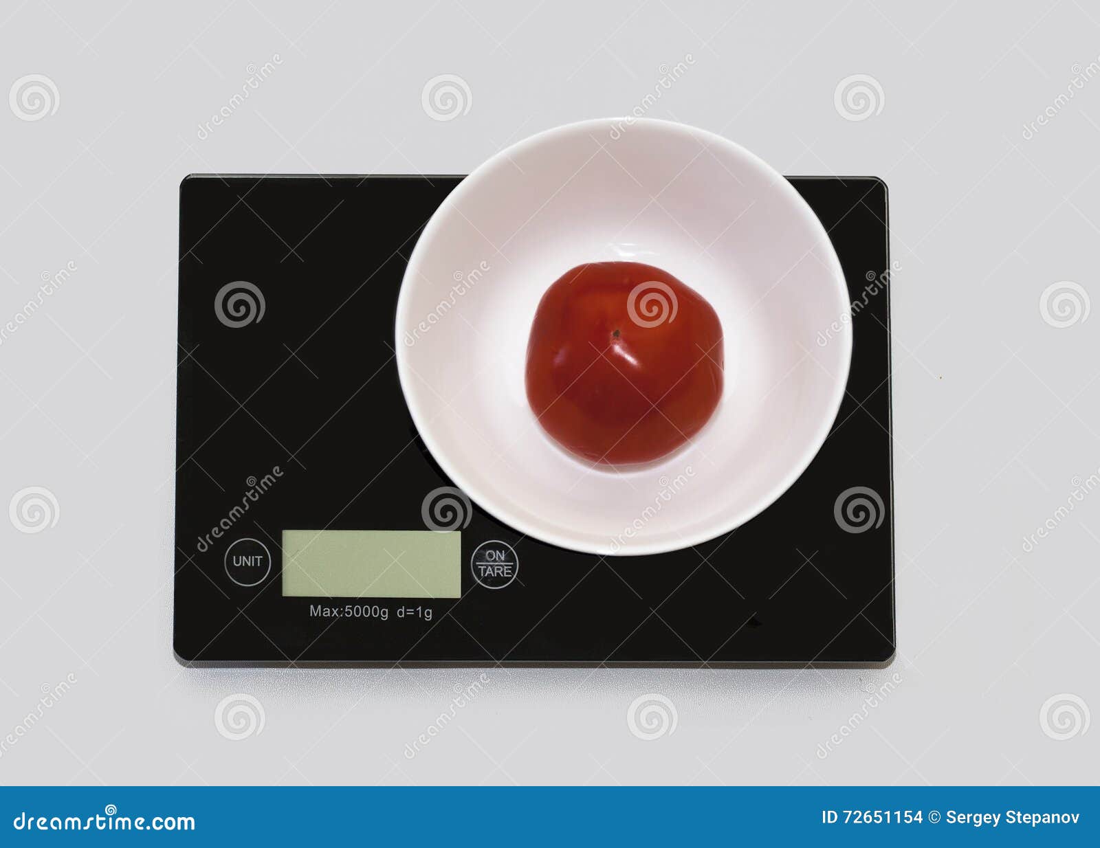 Tomato on a Digital White Kitchen Scale. Stock Photo - Image of ...