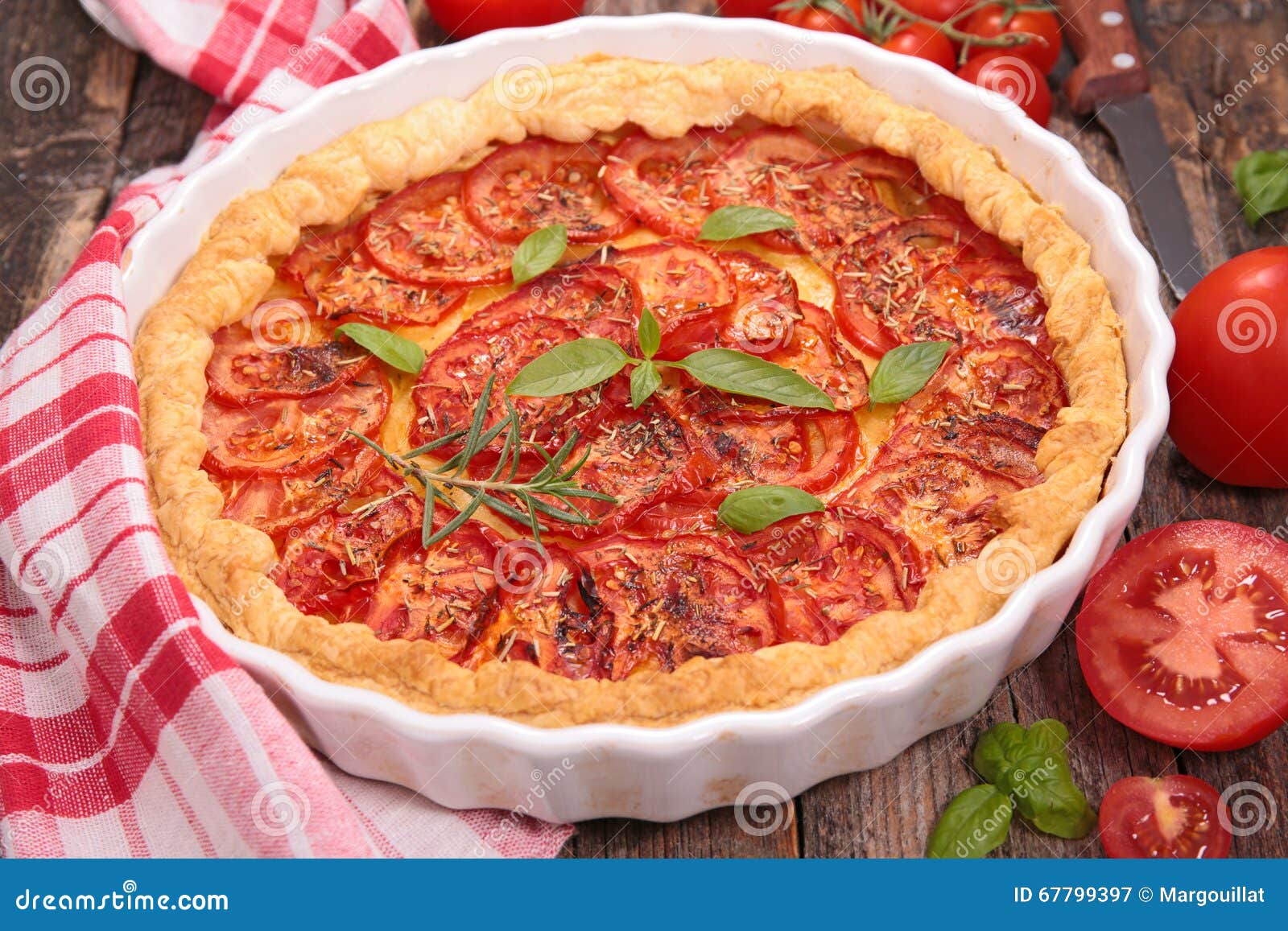 Tomato quiche stock image. Image of vegetarian, healthy - 67799397
