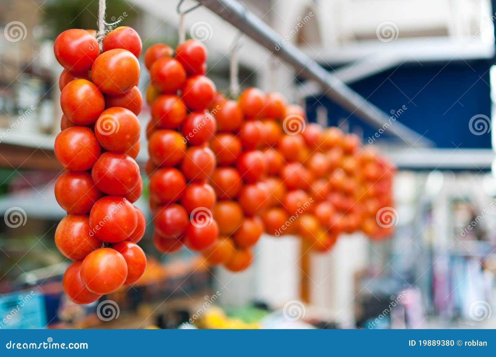 Tomatoes in grocery market stock photo. Image of market - 19889380