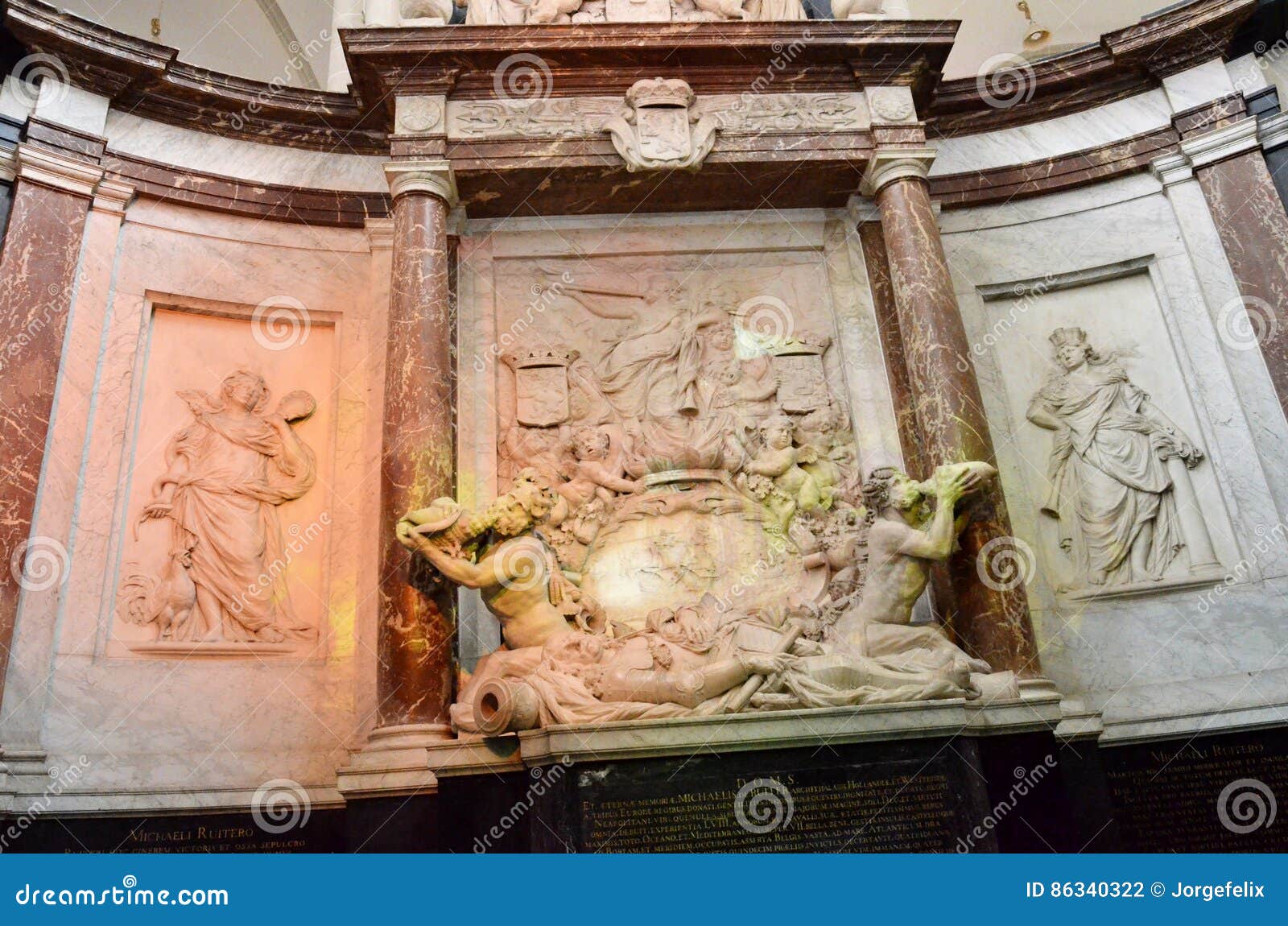 Tomb Decorated with Marble Sculptures Editorial Photography - Image of ...