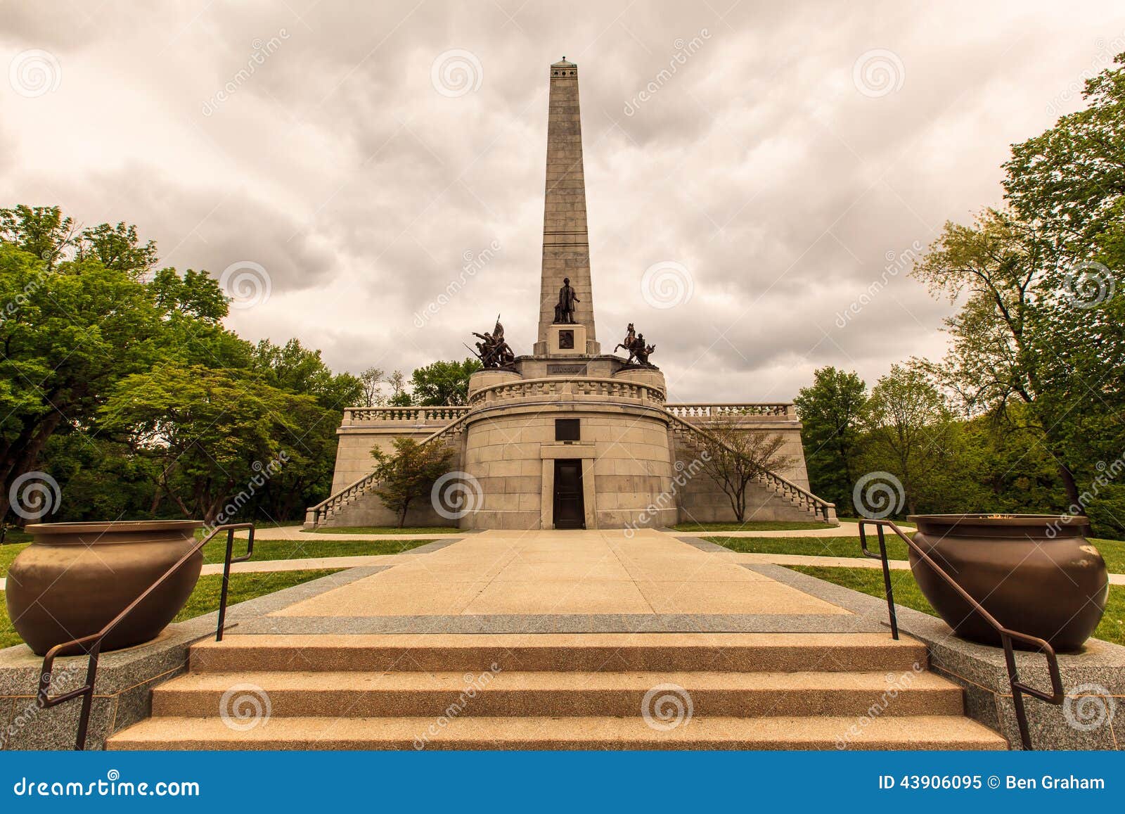 Tomba del Abraham Lincoln immagine stock. Immagine di abramo - 43906095 Tomba del Abraham Lincoln immagine stock. Immagine di abramo - 43906095