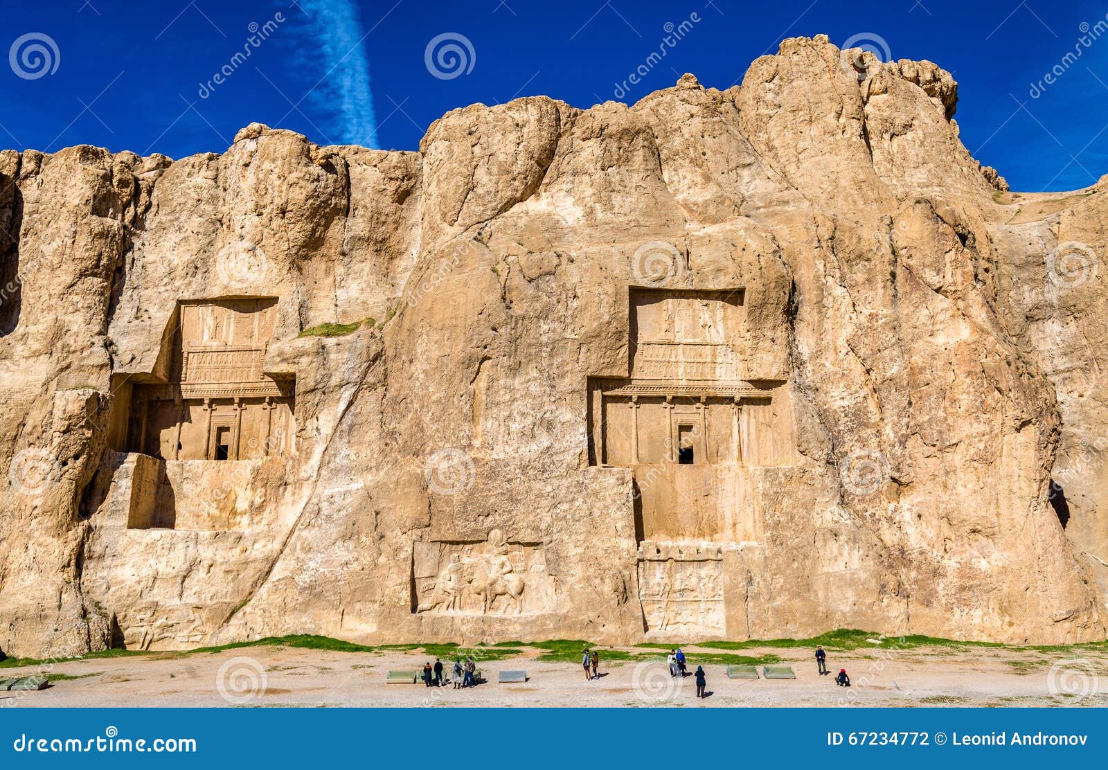 Tombe Antiche Di Re Dell'achemenide a Naqsh-e Rustam Nell'Iran ...