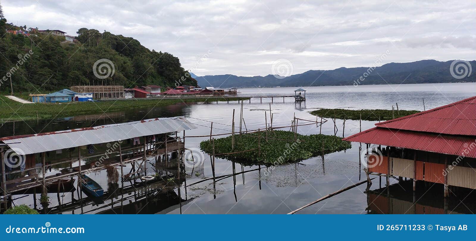 Tondano Lake in North Sulawesi Stock Image - Image of pond, north ...
