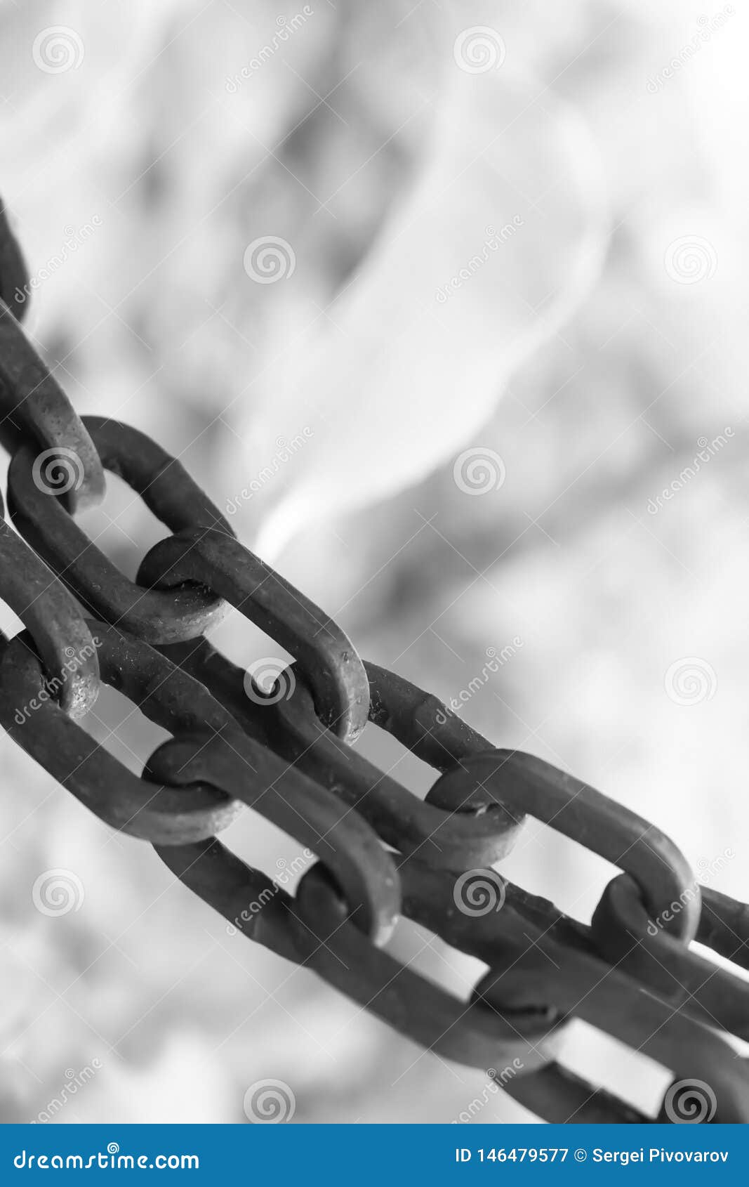 Tonted Base Chain Rings Hard Weathered Gray Background Base Design ...