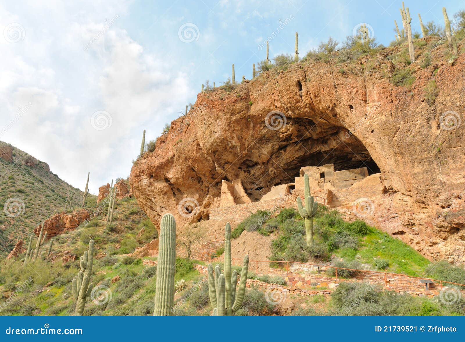 Tonto Native American Indian Ruins Cliff Dwelling Stock Photo ...