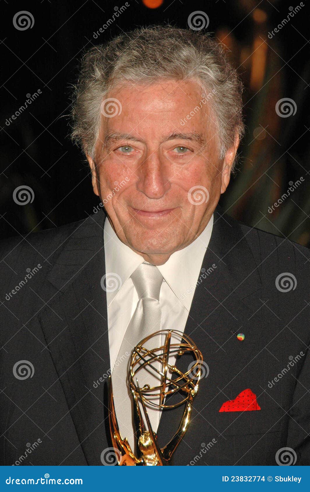 Tony Bennett imagen de archivo editorial. Imagen de oeste - 23832774