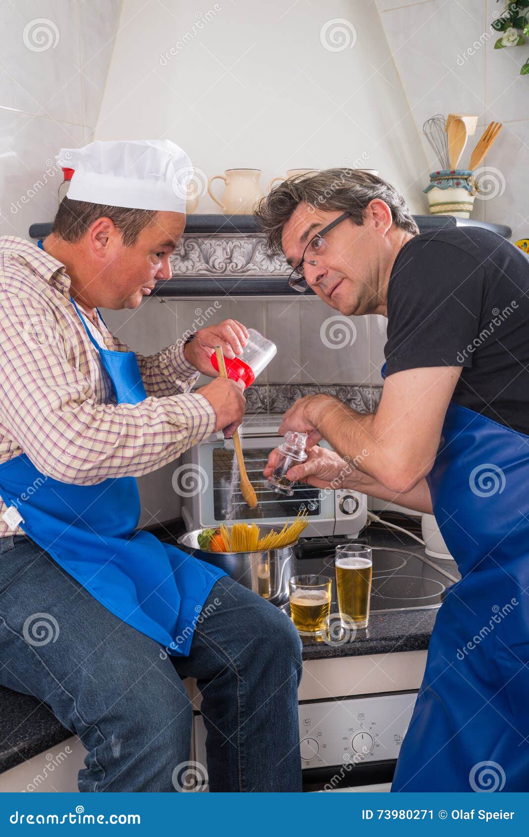 Too many cooks stock image. Image of seasoning, full - 73980271