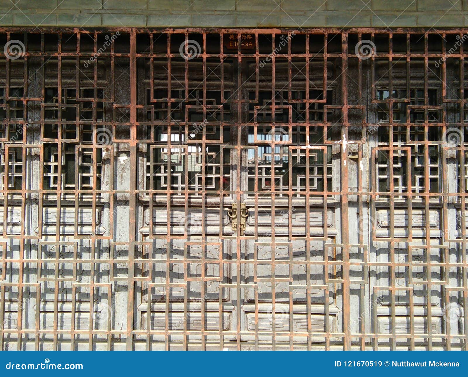 Rusty cage stock image. Image of door, leaving, rusty - 121670519