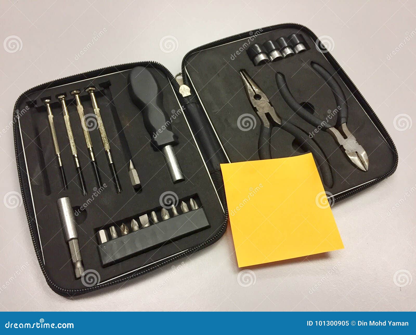 Tool box and sticky note stock image. Image of gift - 101300905