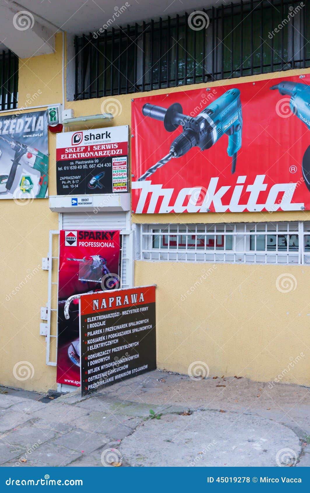 Tool store editorial stock photo. Image of tool, advertising - 45019278