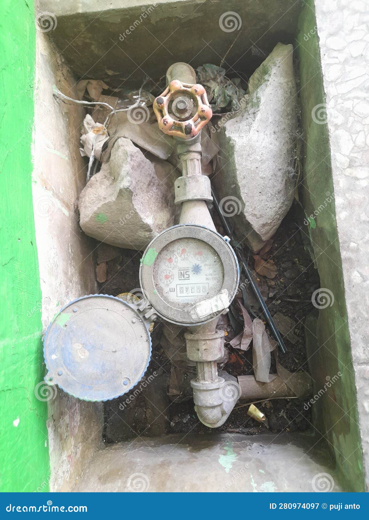 A Tool To Measure the Use of Tap Water Stock Image - Image of plant ...