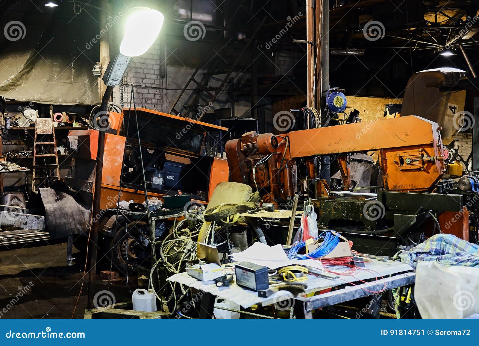 Toolmaker at the factory stock image. Image of machine - 91814751