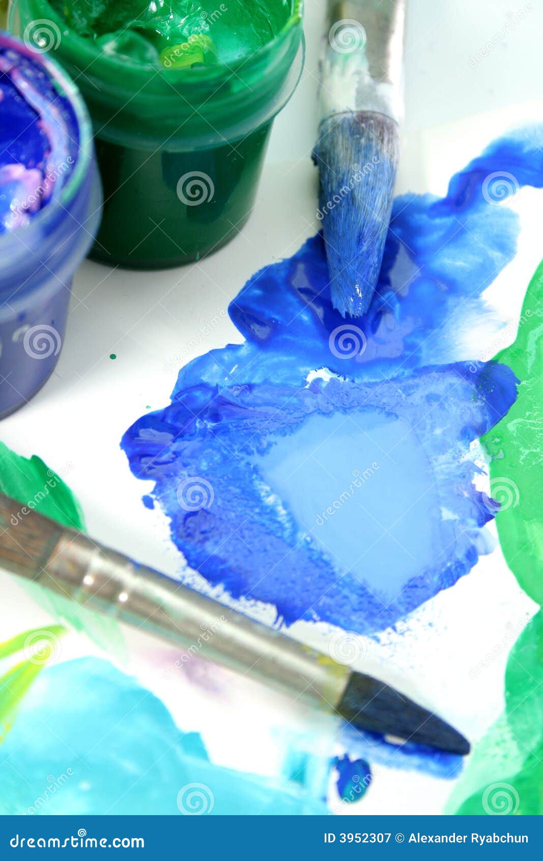 Tools of the Artist: Paints, Brushes Stock Image - Image of bright ...