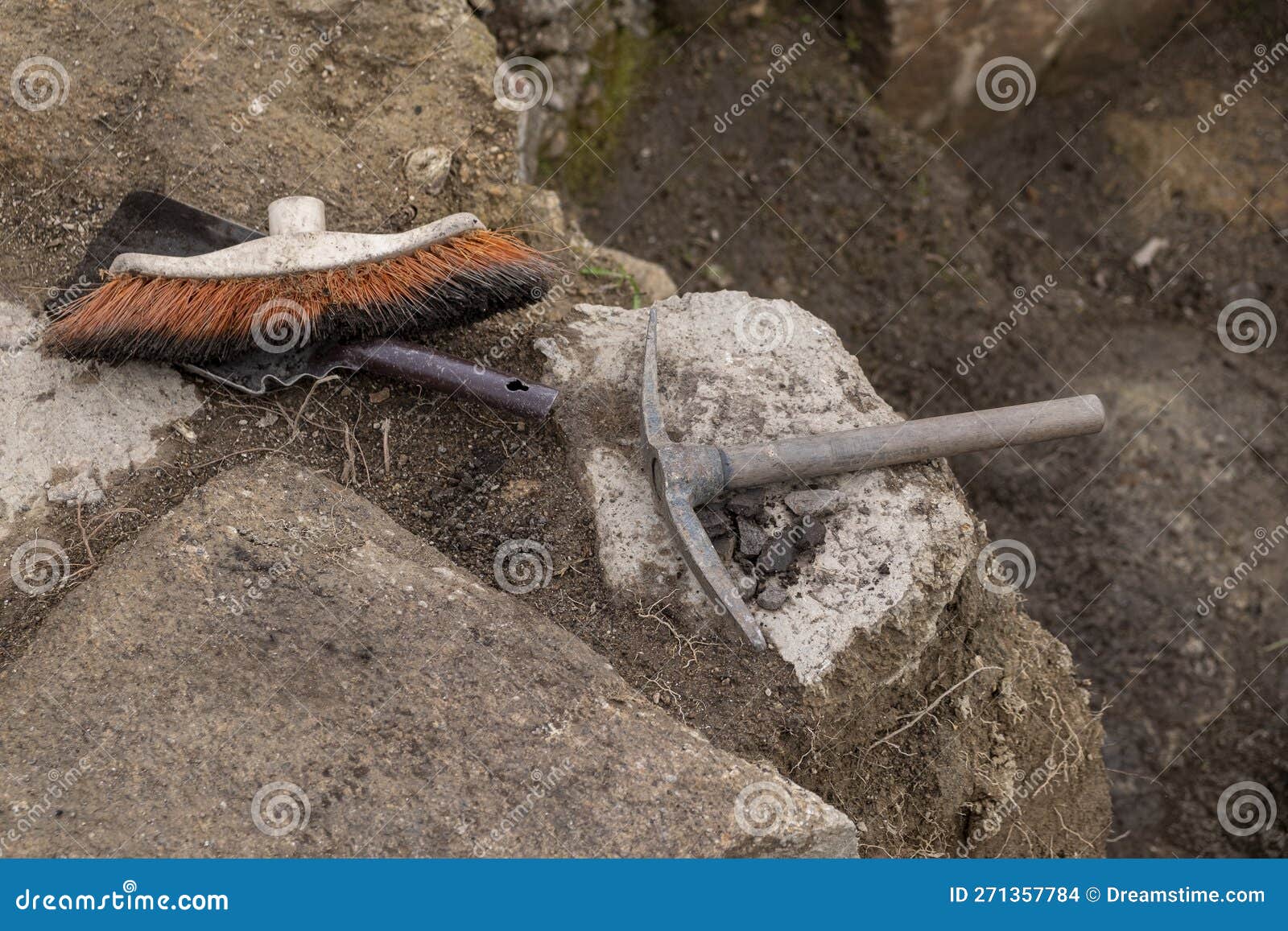 Tools on the Ground in an Archaeological Excavation, Work Tools Stock ...
