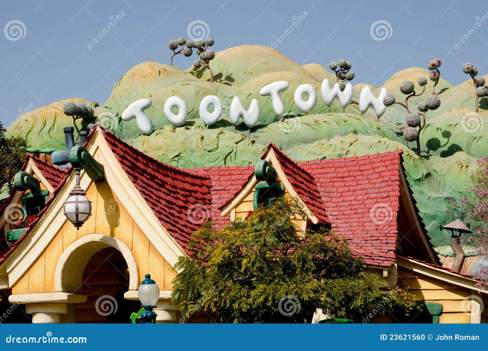 Toontown editorial image. Image of entertainment, famous - 23621560