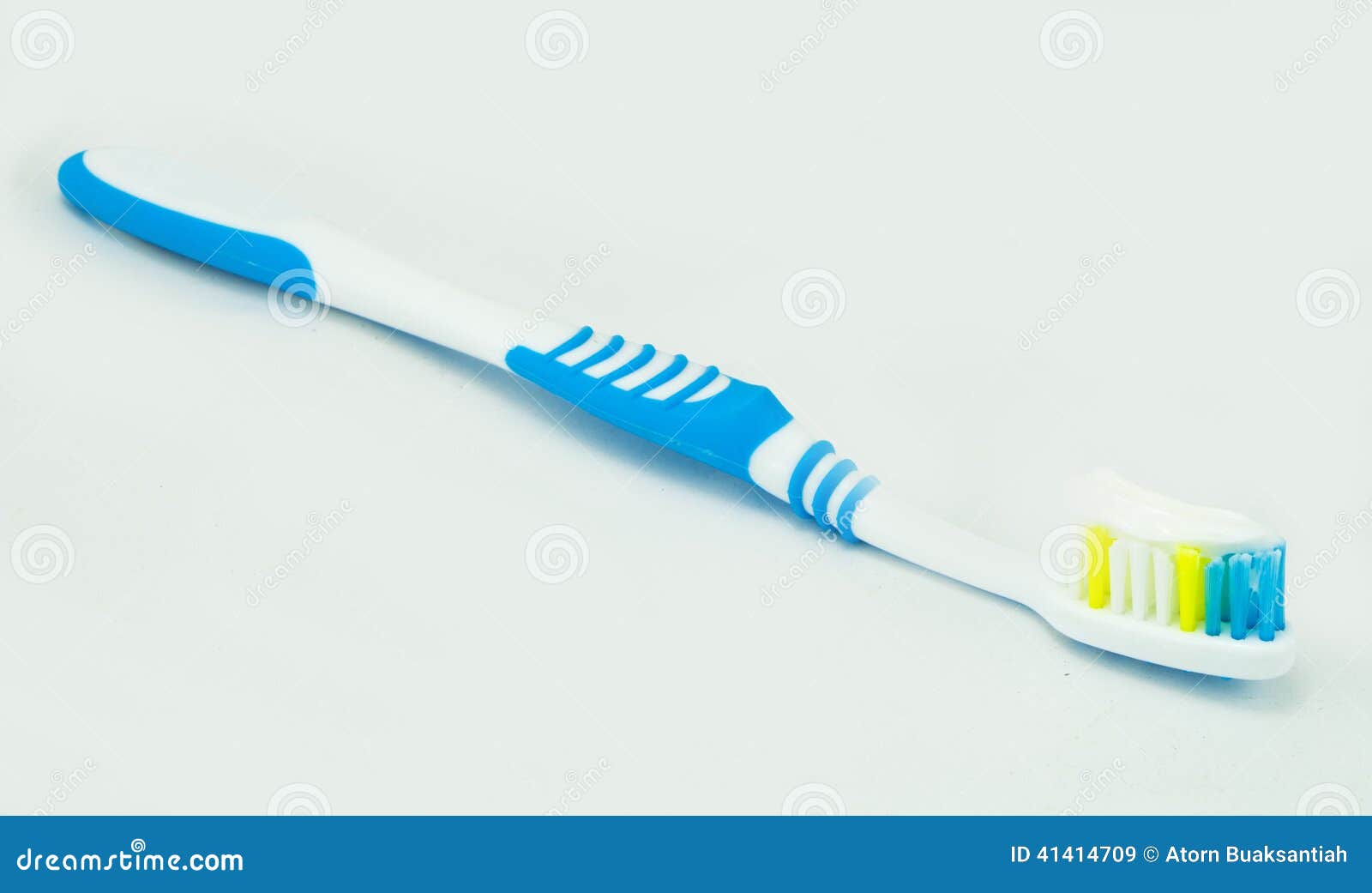 Toothbrush with toothpaste stock image. Image of fresh - 41414709