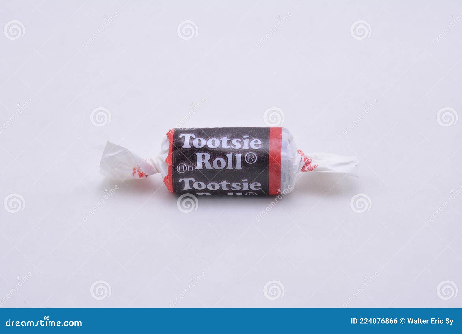 Tootsie Roll Chocolate Candy in Manila, Philippines Editorial Photo ...