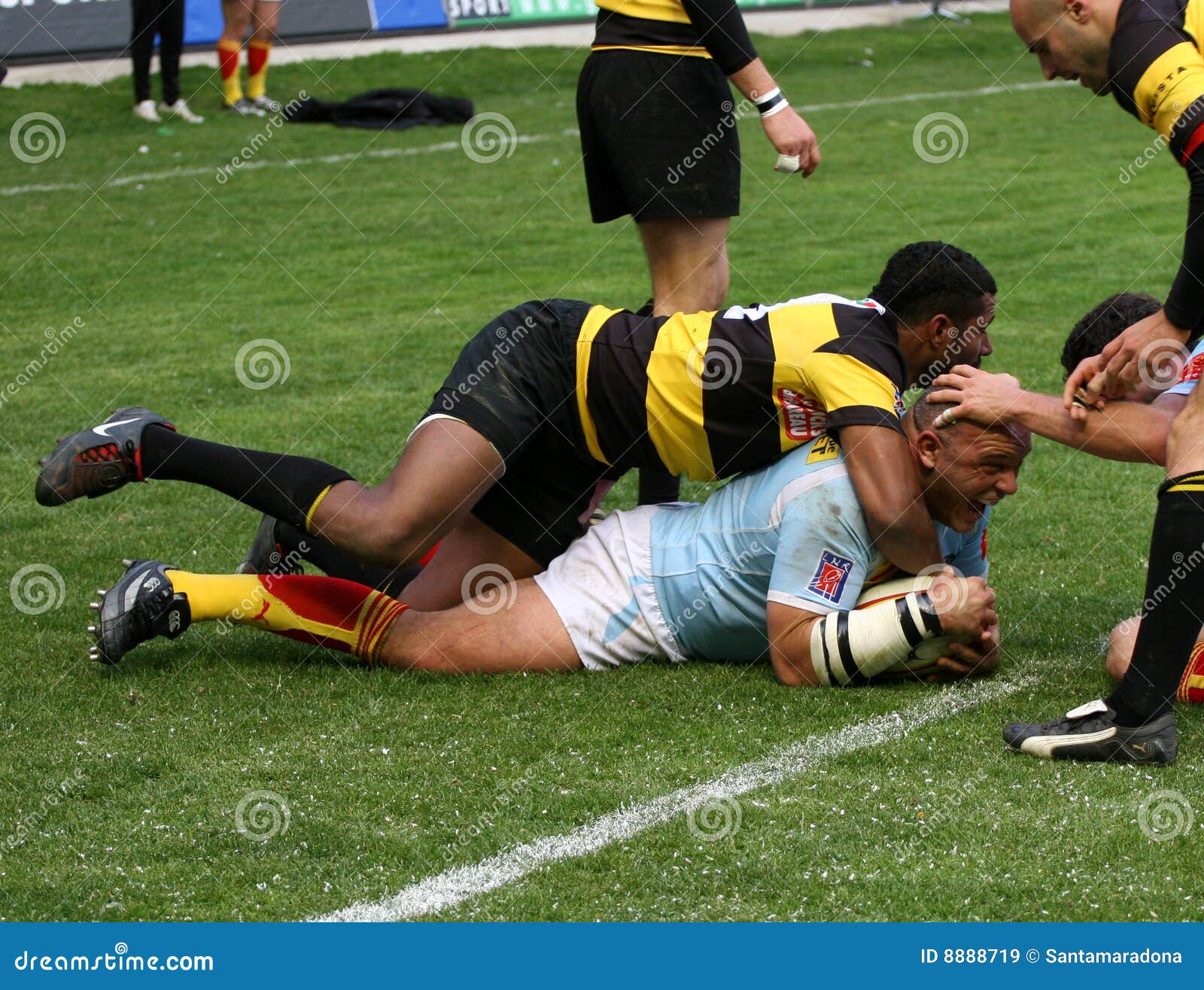 Top 14 Rugby Match USAP Vs Albi Editorial Stock Image - Image of ...