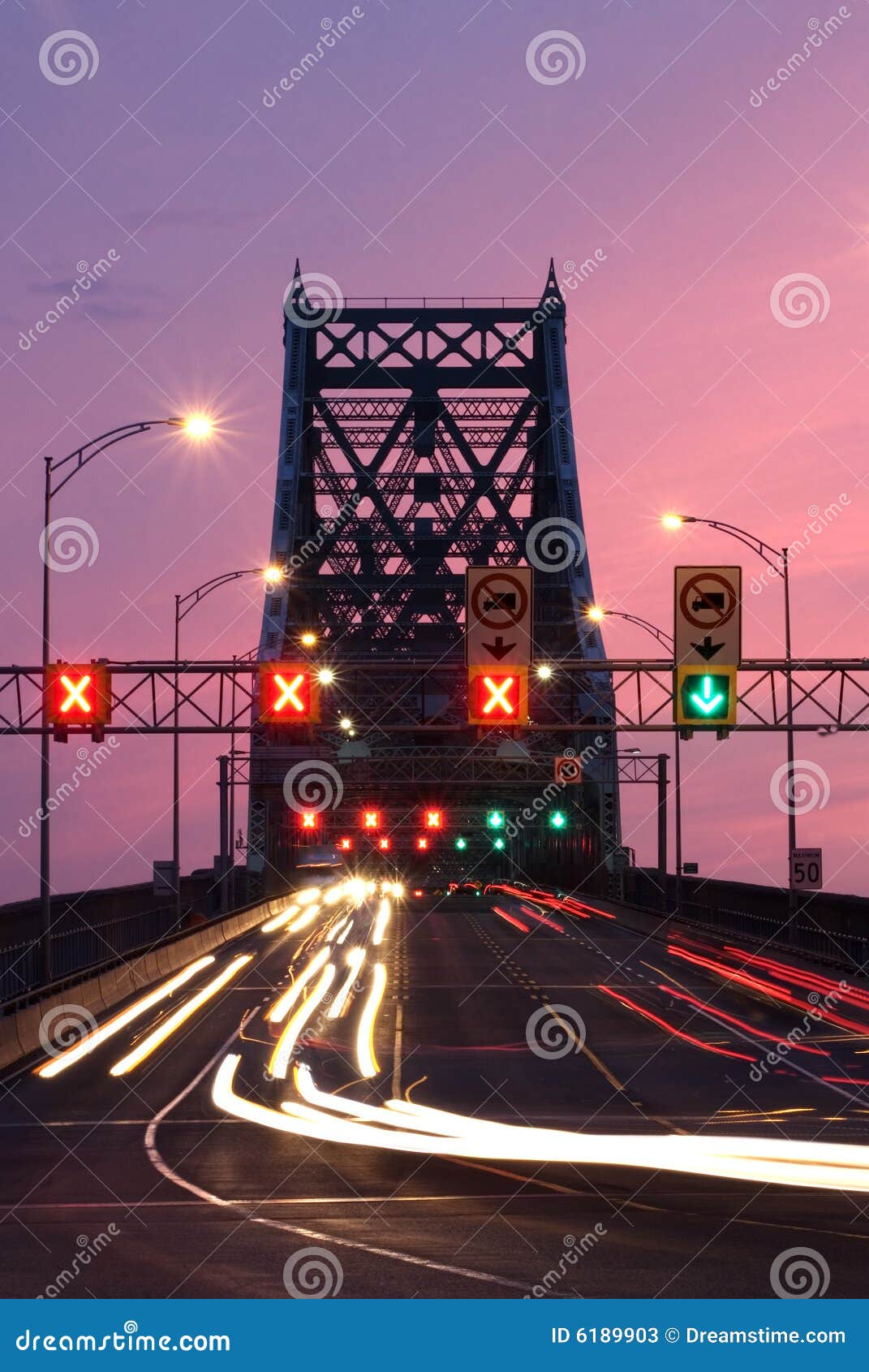 Top of bridge at night stock image. Image of traffic, exposure - 6189903