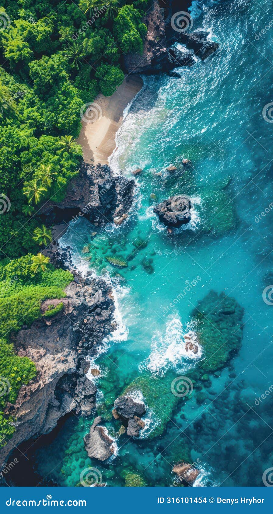 A Top-down Perspective of Ocean Waves Crashing Onto a Sandy Beach Stock ...